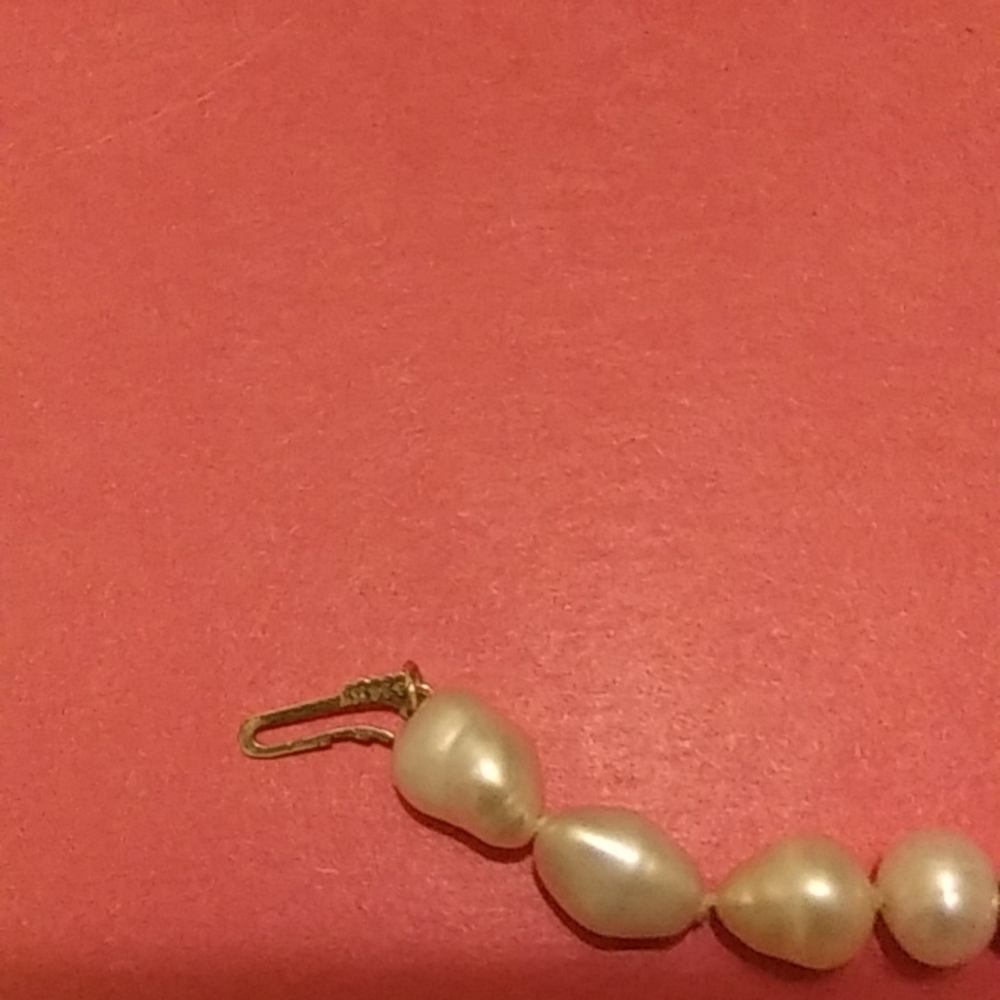 14k Gold Baroque Real Pearls And Gold Balls Necklace - Gem